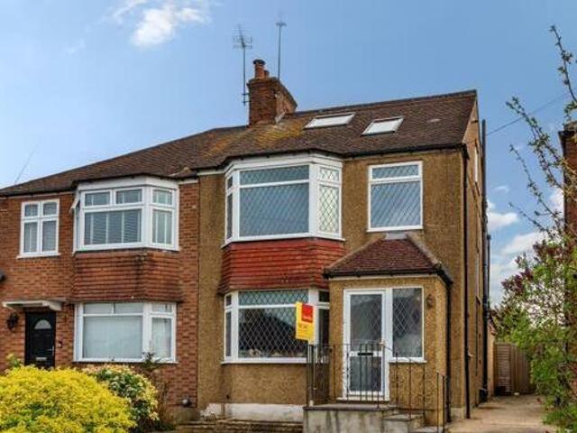 4 Bedroom Semi detached House For Sale In Barnet