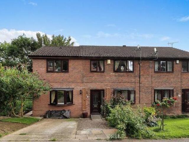 4 Bedroom Semi detached House For Sale In Barnsley, South Yorkshire