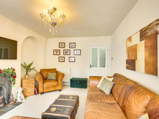 4 bedroom semi detached house for sale in Barnstaple Road, Southend on sea, SS1