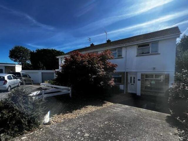 4 Bedroom Semi detached House For Sale In Barry