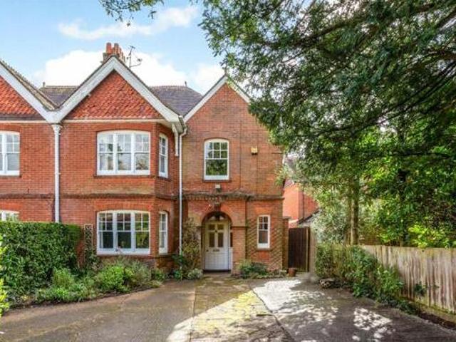 4 Bedroom Semi detached House For Sale In Basingstoke