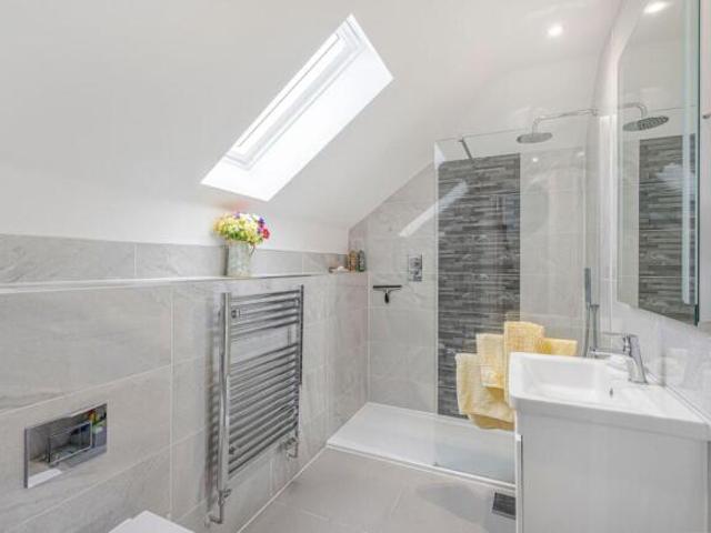 4 bedroom semi detached house for sale in Beacon Close, Rottingdean, BN2