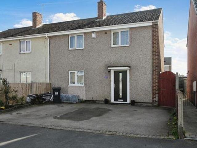 4 Bedroom Semi detached House For Sale In Bedworth, Warwickshire