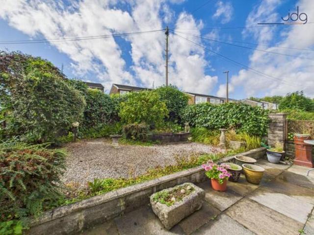 4 bedroom semi detached house for sale in Belmont Close, Lancaster, LA1