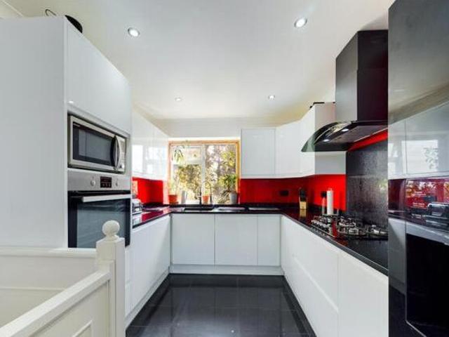 4 Bedroom Semi detached House For Sale In Bexleyheath