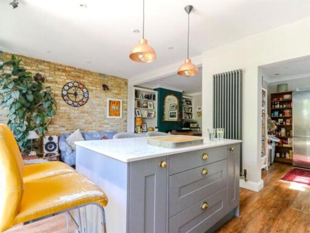 4 bedroom semi detached house for sale in Bincote Road, Enfield, Middlesex, EN2
