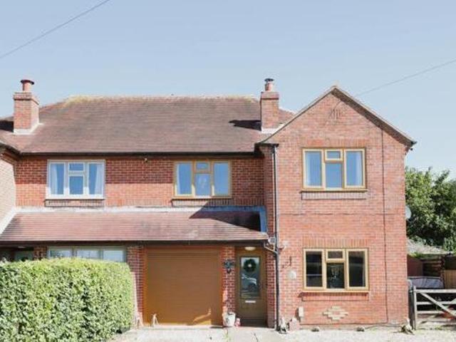 4 Bedroom Semi detached House For Sale In Bicester