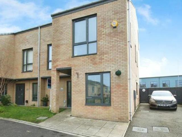 4 Bedroom Semi detached House For Sale In Birtley, Chester Le Street
