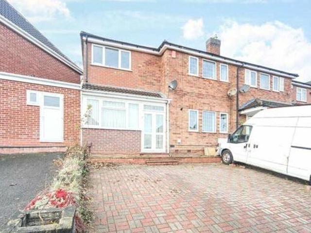 4 Bedroom Semi detached House For Sale In Birmingham, West Midlands