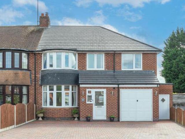 4 Bedroom Semi detached House For Sale In Birmingham, West Midlands