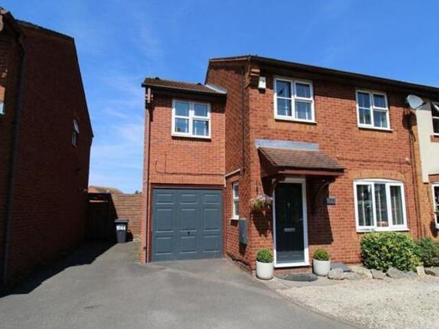 4 Bedroom Semi detached House For Sale In Birmingham