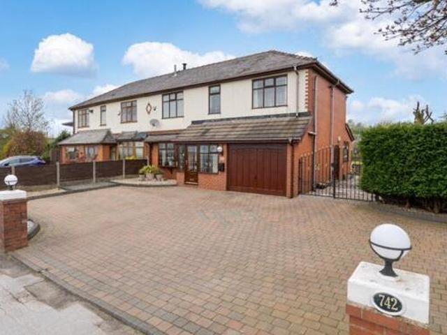 4 Bedroom Semi detached House For Sale In Bolton, Lancashire