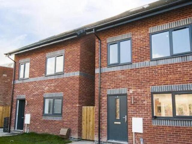 4 Bedroom Semi detached House For Sale In Boundary Road