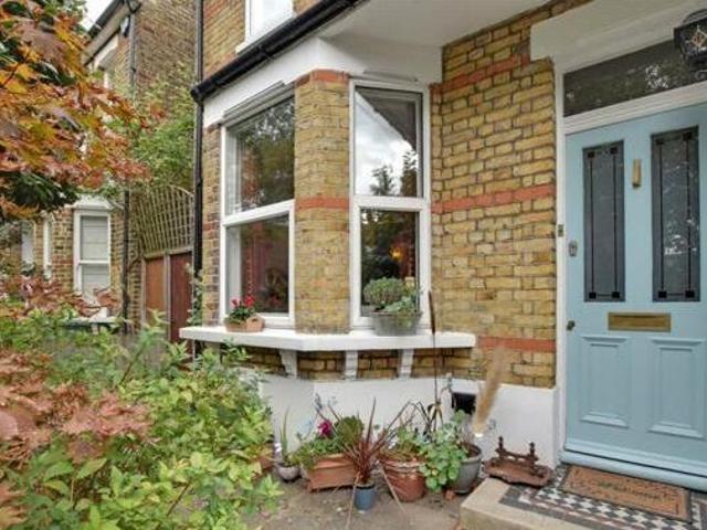 4 Bedroom Semi detached House For Sale In Blackheath, London