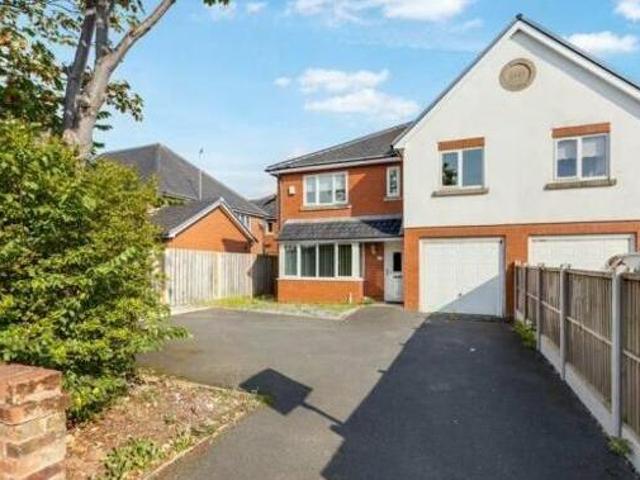 4 Bedroom Semi detached House For Sale In Blackpool
