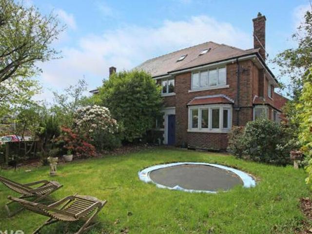 4 Bedroom Semi detached House For Sale In Blackpool