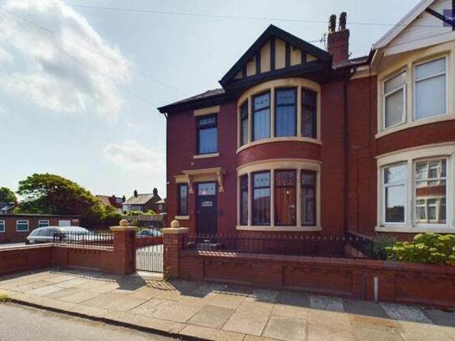 4 Bedroom Semi detached House For Sale In Blackpool