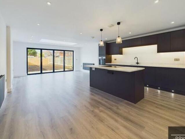 4 Bedroom Semi detached House For Sale In Blacon