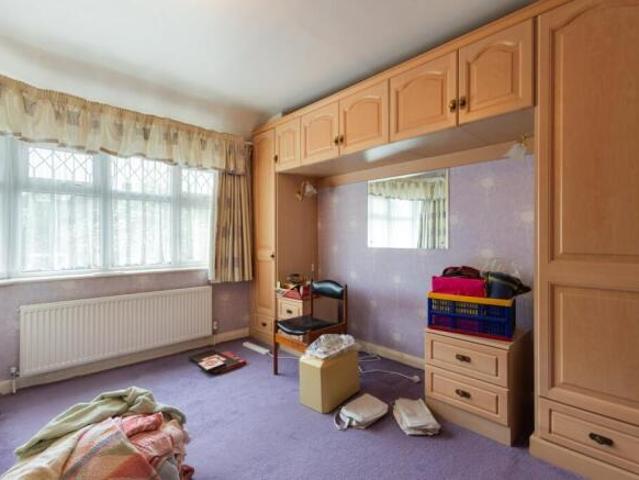 4 bedroom semi detached house for sale in Brownspring Drive, London, SE9
