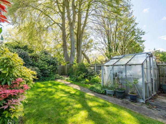 4 bedroom semi detached house for sale in Broadway West, Fulford, YO10 4JN, YO10