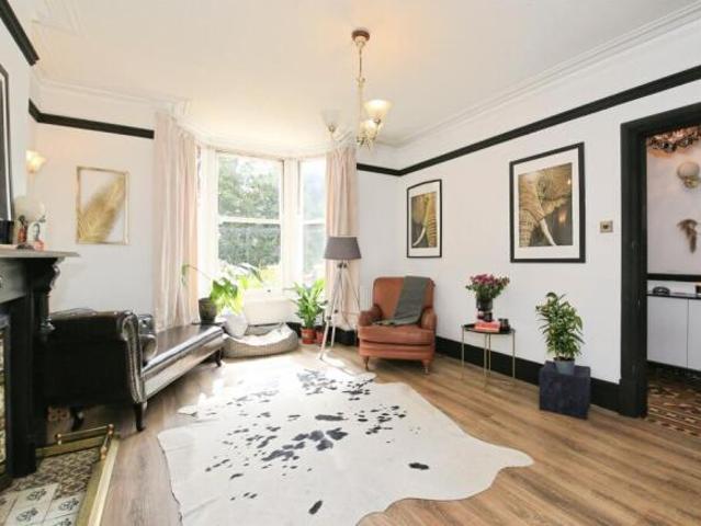 4 bedroom semi detached house for sale in Broadway, Peterborough, PE1