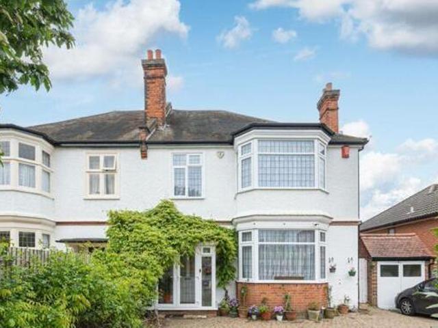 4 Bedroom Semi detached House For Sale In Bromley