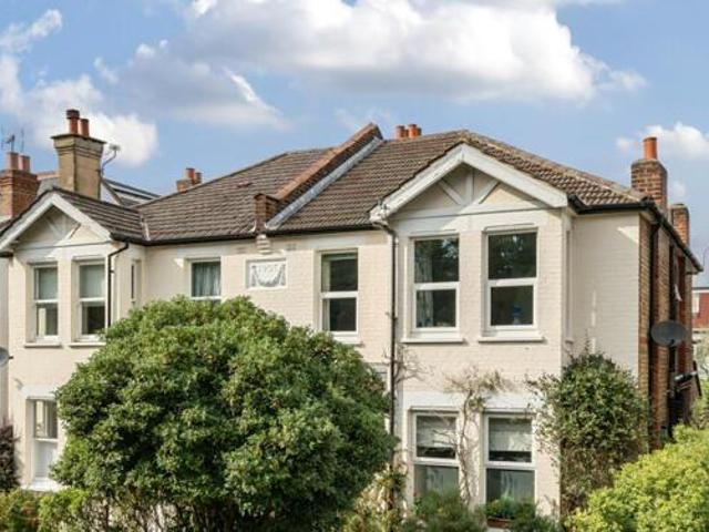 4 Bedroom Semi detached House For Sale In Bromley