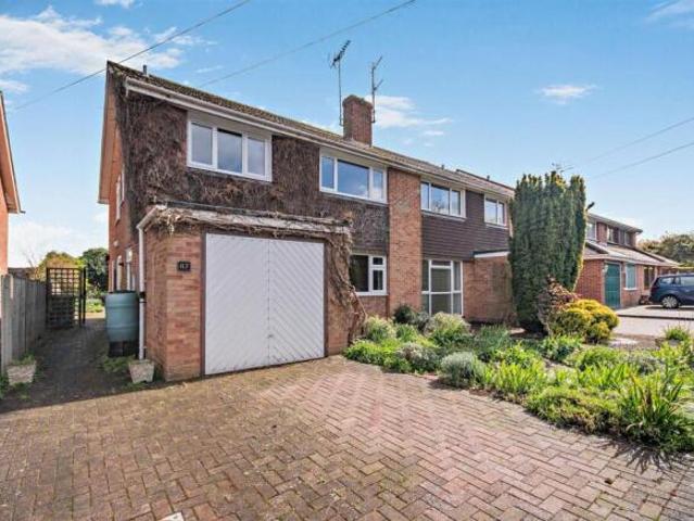 4 bedroom semi detached house for sale in Brookfield Road, Hucclecote, Gloucester, GL3