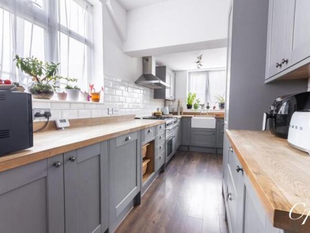 4 bedroom semi detached house for sale in Brooklyn Road, Cheltenham, GL51