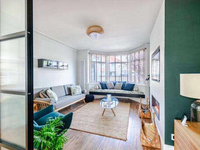 4 bedroom semi detached house for sale in Broomhill Drive, Leeds, LS17