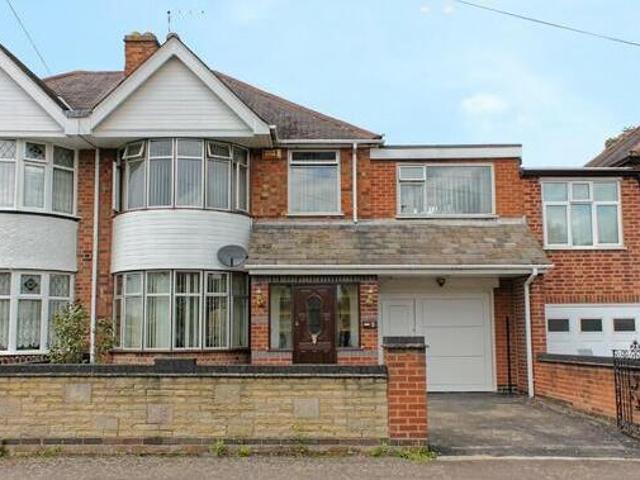 4 Bedroom Semi detached House For Sale In Braunstone Town