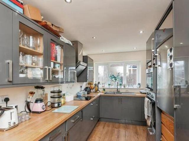 4 Bedroom Semi detached House For Sale In Bradley