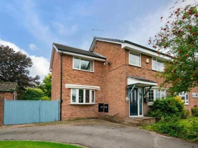 4 Bedroom Semi detached House For Sale In Bramley