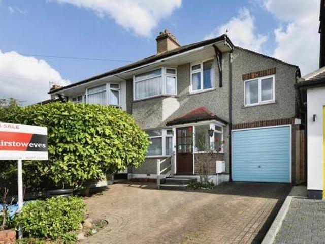 4 Bedroom Semi detached House For Sale In Brentwood