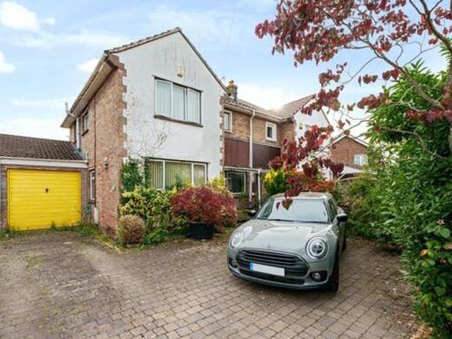 4 Bedroom Semi detached House For Sale In Bristol, Gloucestershire
