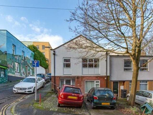4 Bedroom Semi detached House For Sale In Bristol