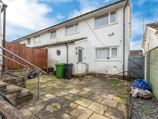 4 bedroom semi detached house for sale in Bryn Pinwydden, Cardiff, CF23