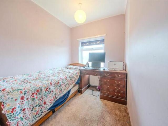 4 bedroom semi detached house for sale in Buckstone Way, Leeds, West Yorkshire, LS17