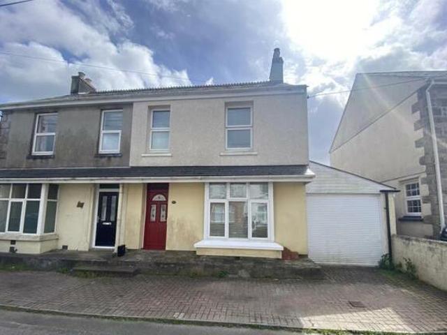 4 Bedroom Semi detached House For Sale In Bugle