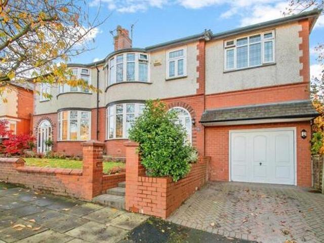 4 Bedroom Semi detached House For Sale In Bury, Greater Manchester