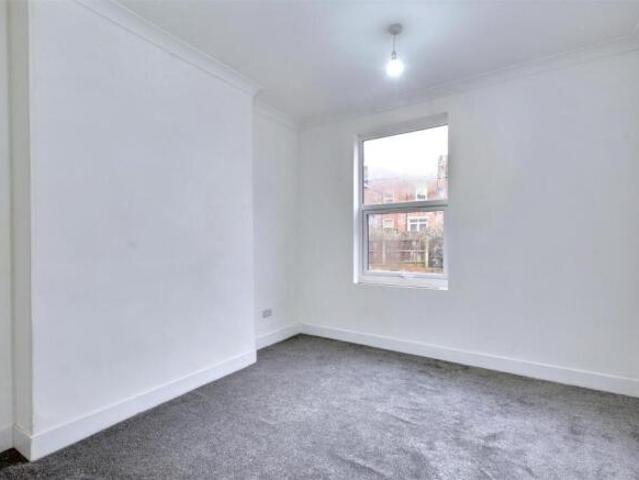 4 bedroom semi detached house for sale in Burford Road, Nottingham, NG7