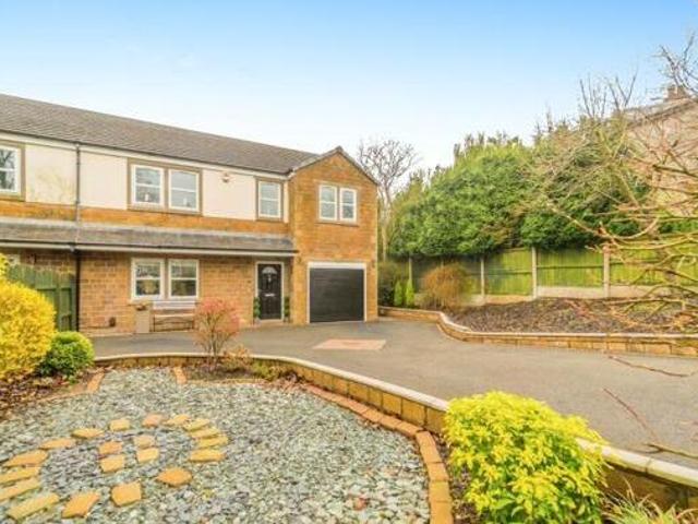 4 Bedroom Semi detached House For Sale In Burnley, Lancashire