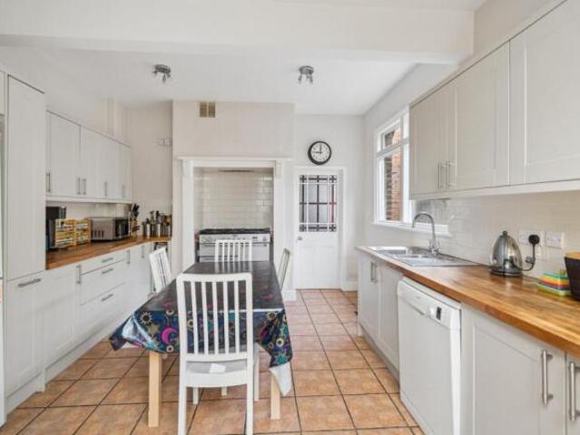 4 bedroom semi detached house for sale in Bushey Grove Road, Bushey, WD23