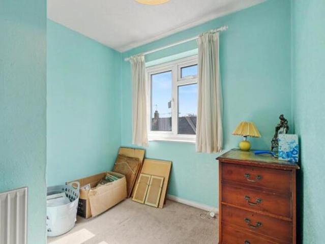4 bedroom semi detached house for sale in Canford Close, Chelmsford, CM2