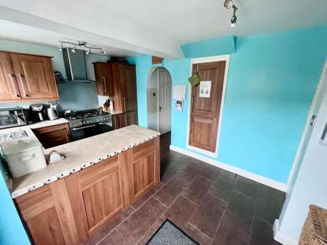 4 bedroom semi detached house for sale in Caldecote Street, Newport Pagnell, MK16