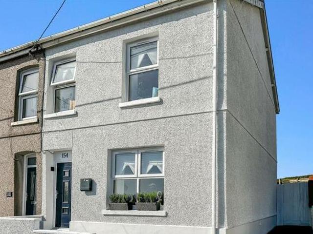 4 Bedroom Semi detached House For Sale In Capel Hendre