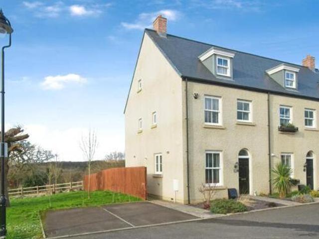 4 Bedroom Semi detached House For Sale In Cardiff