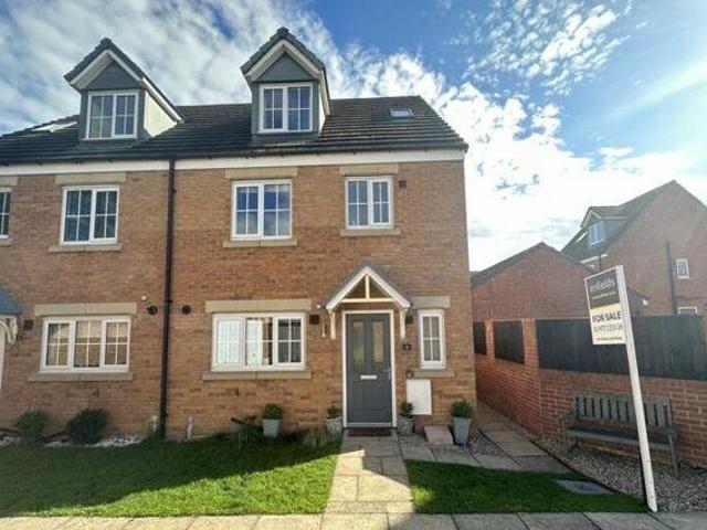 4 Bedroom Semi detached House For Sale In Carleton