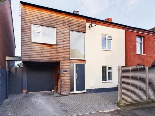 4 Bedroom Semi detached House For Sale In Carlton