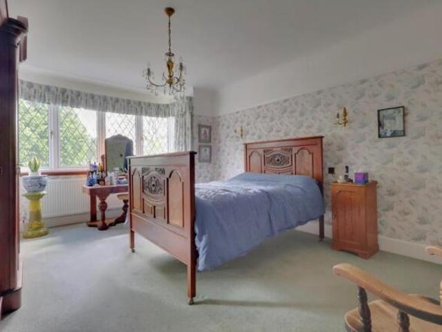 4 bedroom semi detached house for sale in Carmarthen Avenue, Drayton, PO6